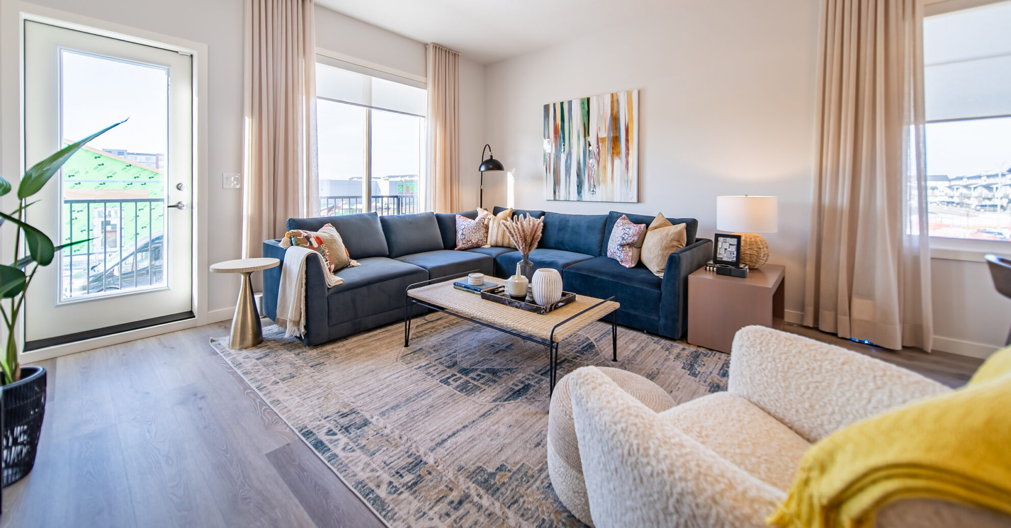 New Townhomes for Sale in Redstone | Redstone Square
