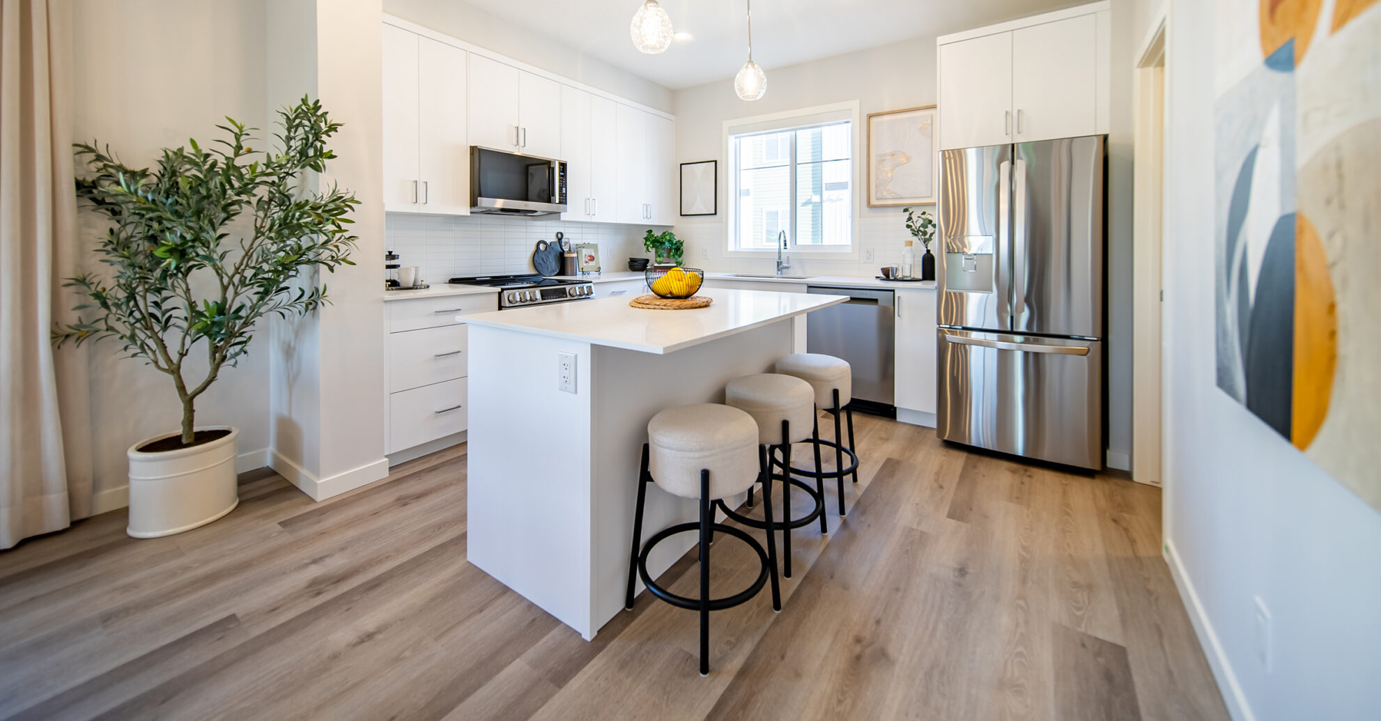 New Townhomes for Sale in Redstone | Redstone Square